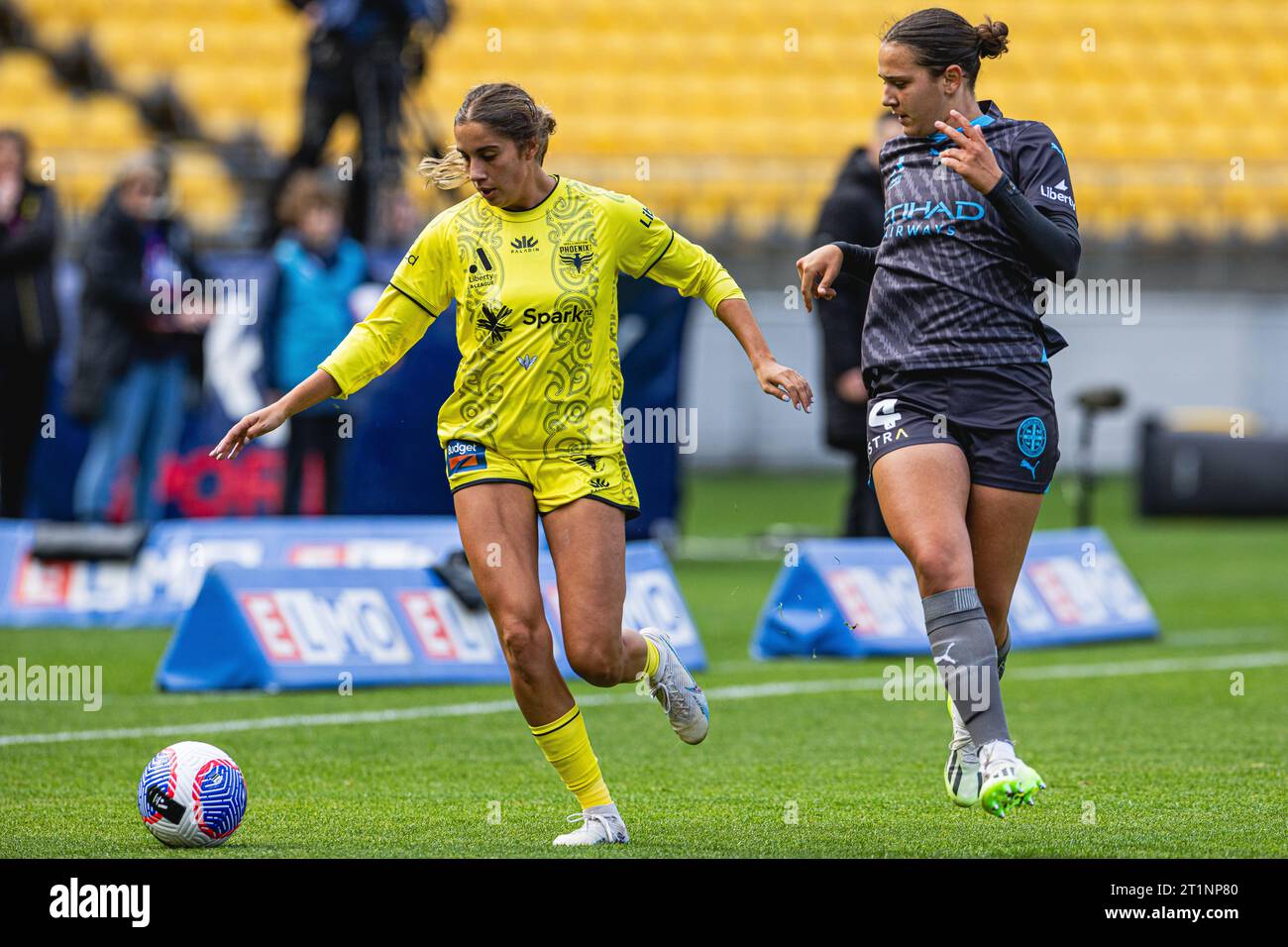 Melbourne city 2023 hi-res stock photography and images - Alamy