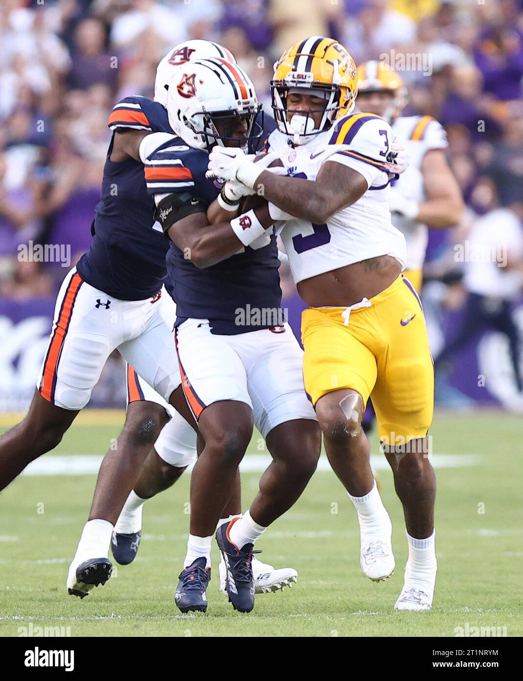 Baton Rouge, USA. 14th Oct, 2023. Auburn Tigers safety Zion Puckett (10 ...