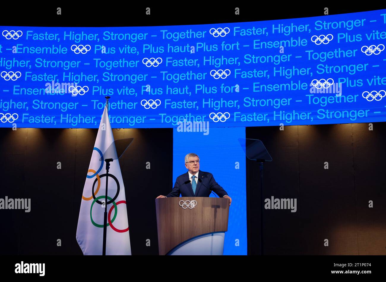 Mumbai, India. 15th Oct, 2023. International Olympic Committee (IOC ...