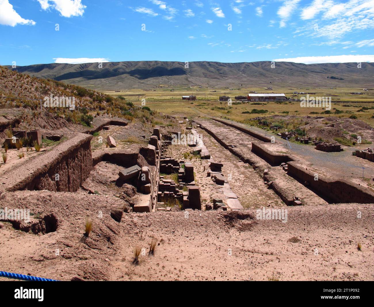 Ancient Tiwanaku ruins in Bolivia, South America Stock Photo - Alamy