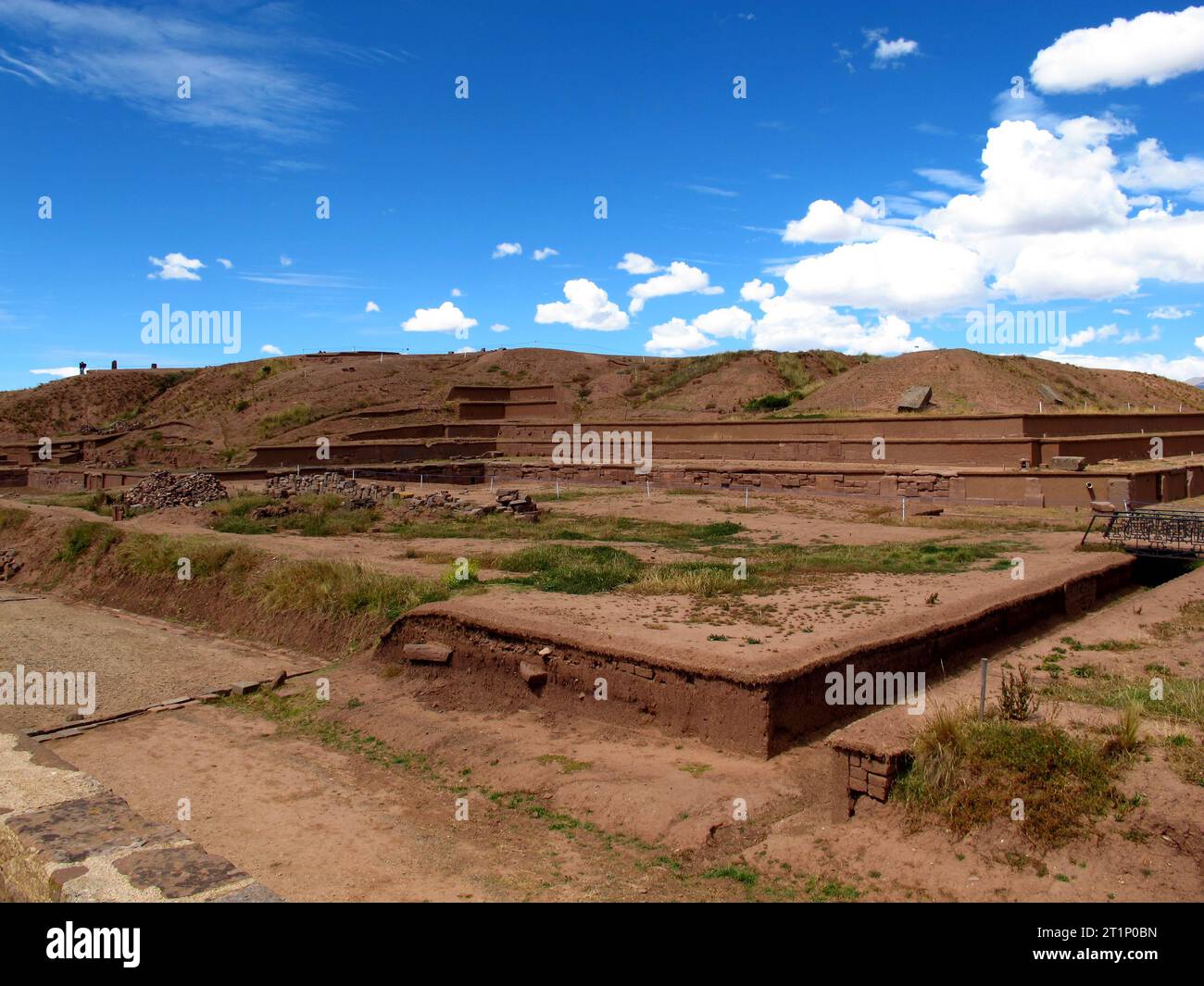 Ancient Tiwanaku ruins in Bolivia, South America Stock Photo - Alamy