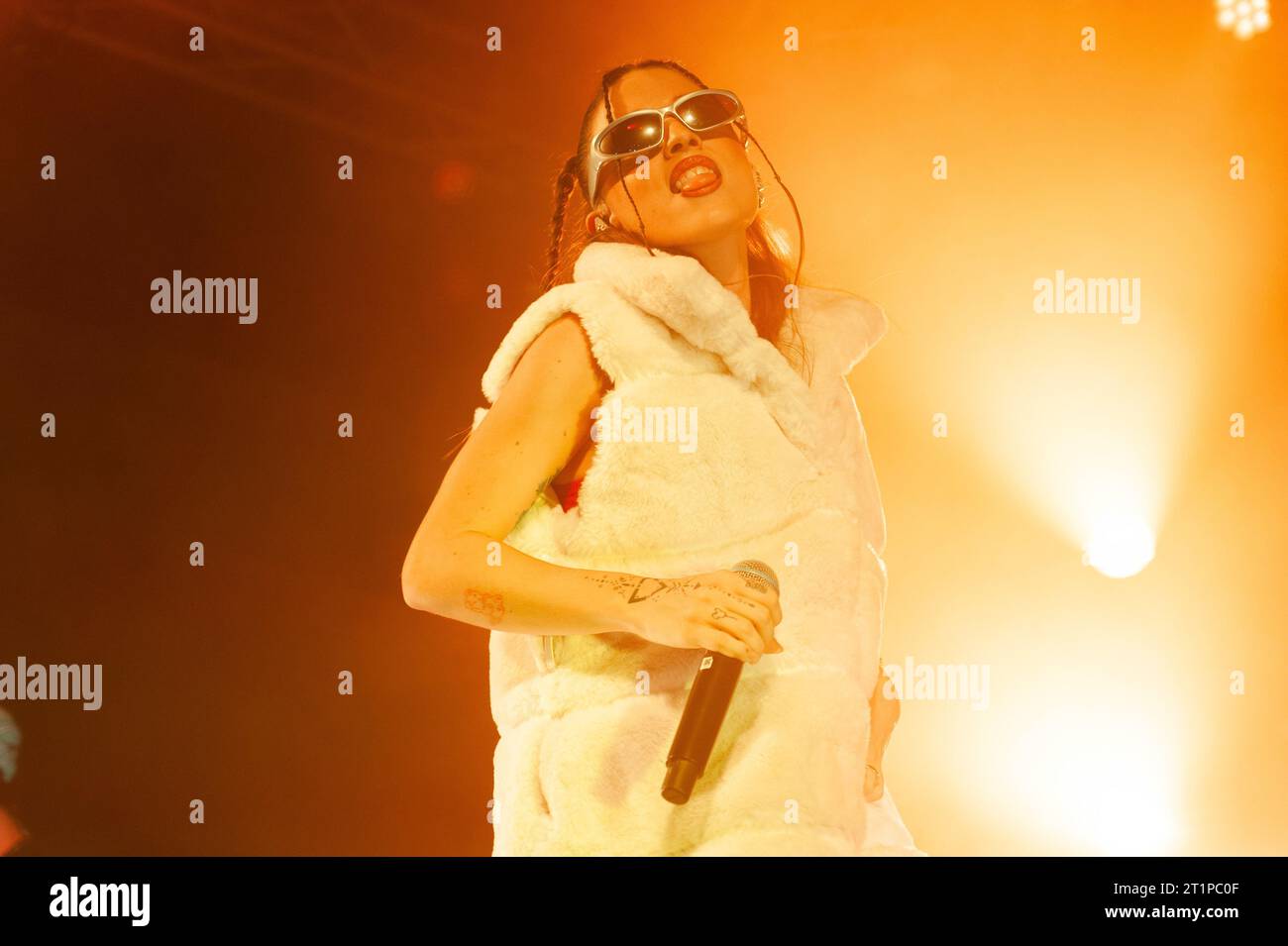 Angelina mango live hi-res stock photography and images - Alamy