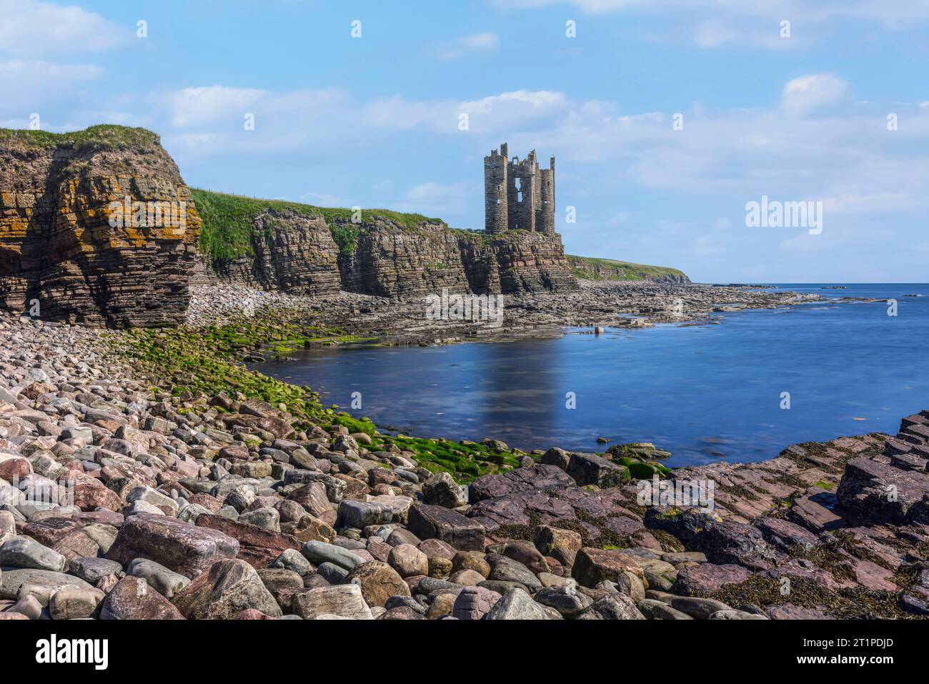 Old Keiss Castle is a ruined 15th-century castle located in Keiss ...