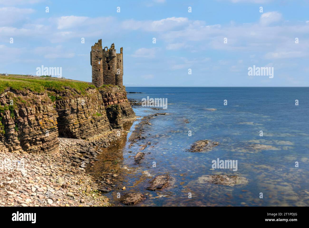 Old Keiss Castle is a ruined 15th-century castle located in Keiss ...