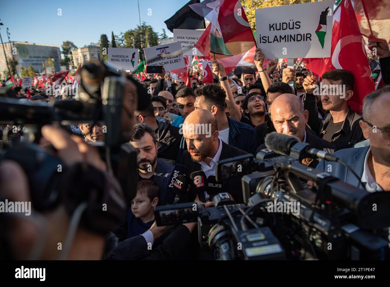 Knowledge dissemination hi-res stock photography and images - Alamy