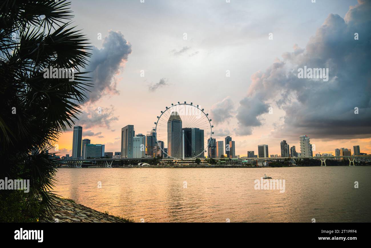 Singapore City Center Landmarks Stock Photo - Alamy