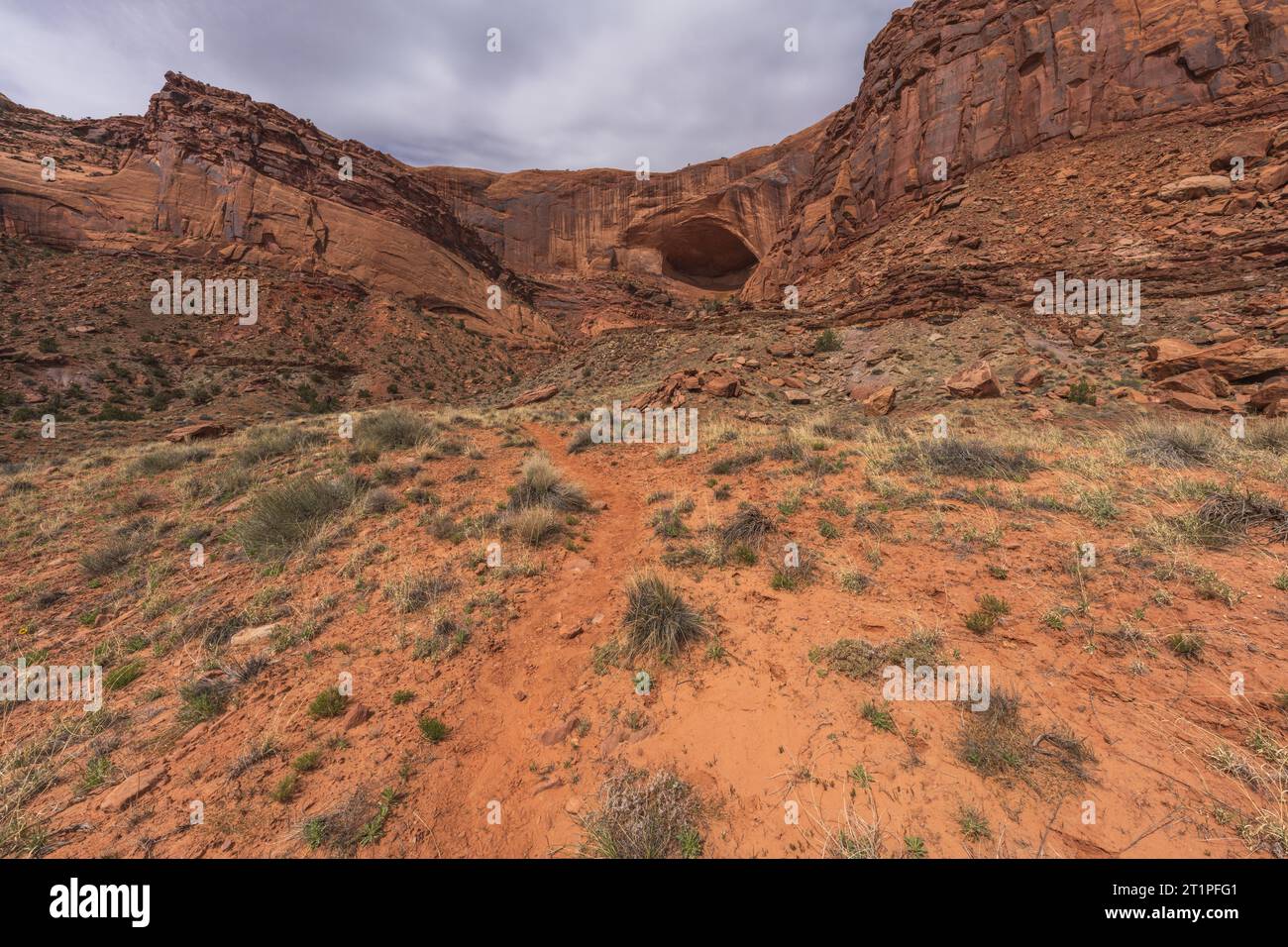 hiking the alcove spring trail in canyonlands national park, usa Stock ...