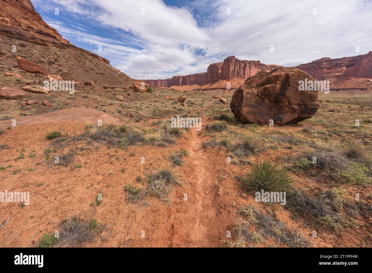 hiking the alcove spring trail in canyonlands national park, usa Stock ...