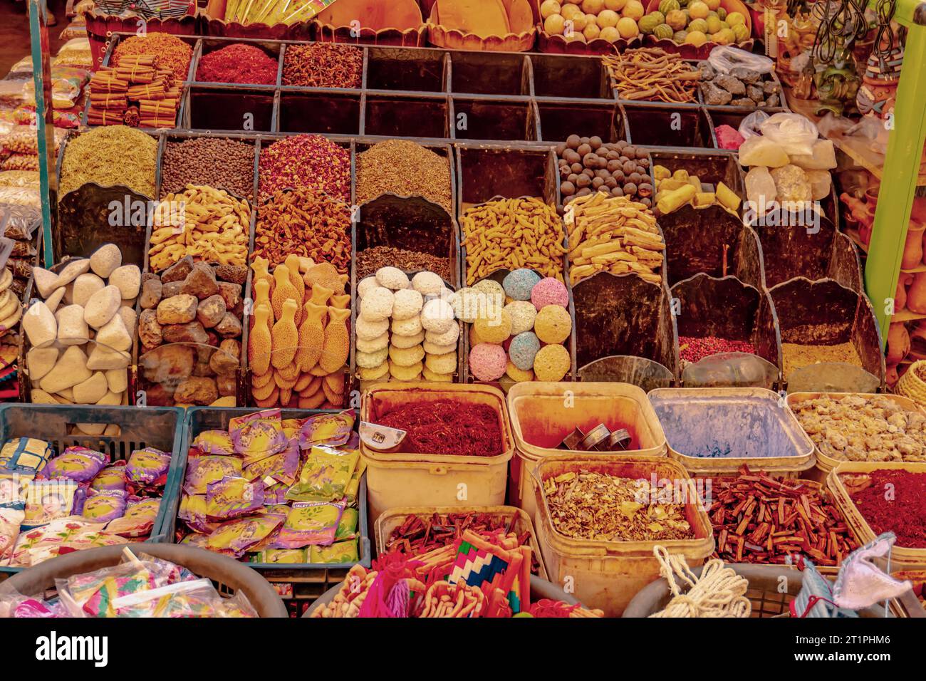 Colorful food and spices bazaar shop in Aswan Stock Photo - Alamy
