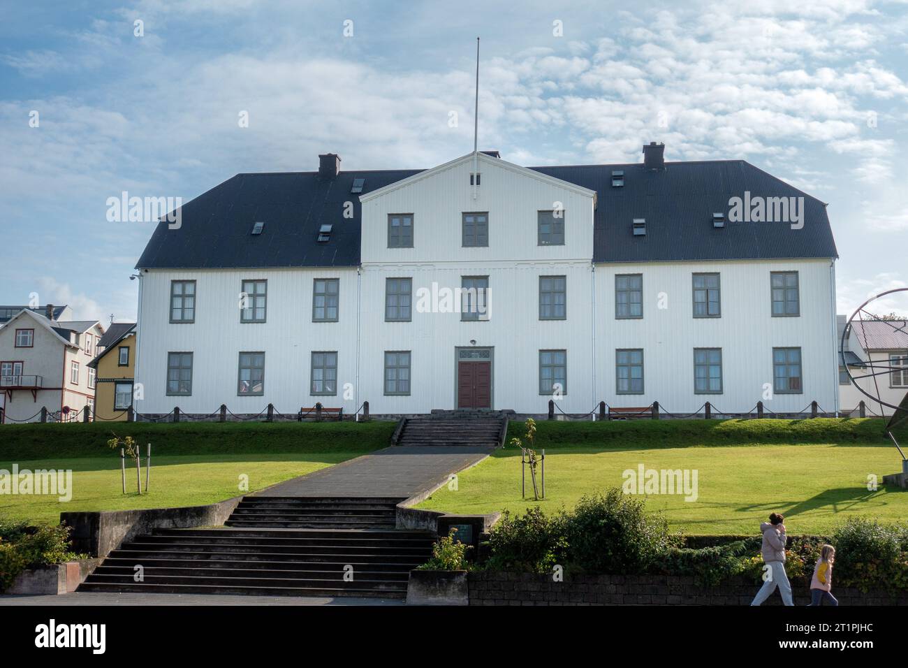 Reykjavik Junior College On Laekjargata Reykjavik Iceland Building ...