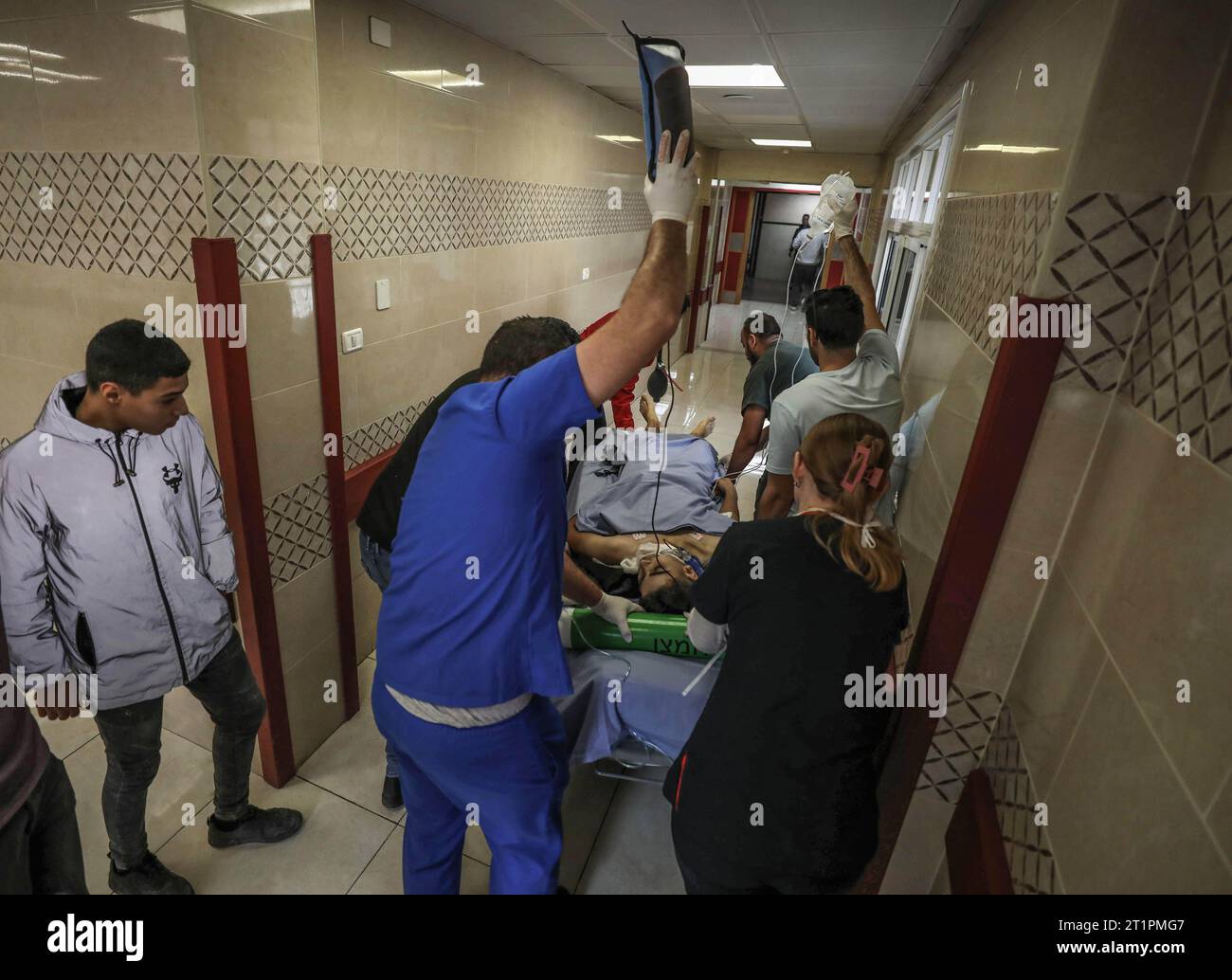 Nablus, Palestinian Territories. 15th Oct, 2023. Palestinian doctors ...