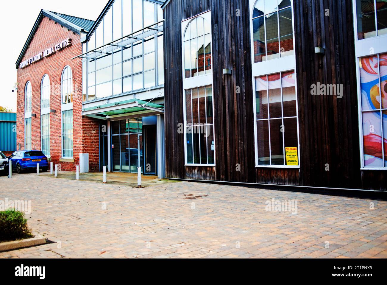 Round centre hi-res stock photography and images - Alamy