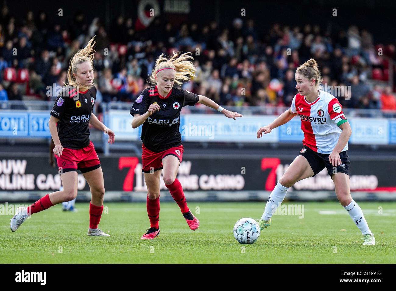 Kim hendriks de feyenoord v1 hi-res stock photography and images - Alamy