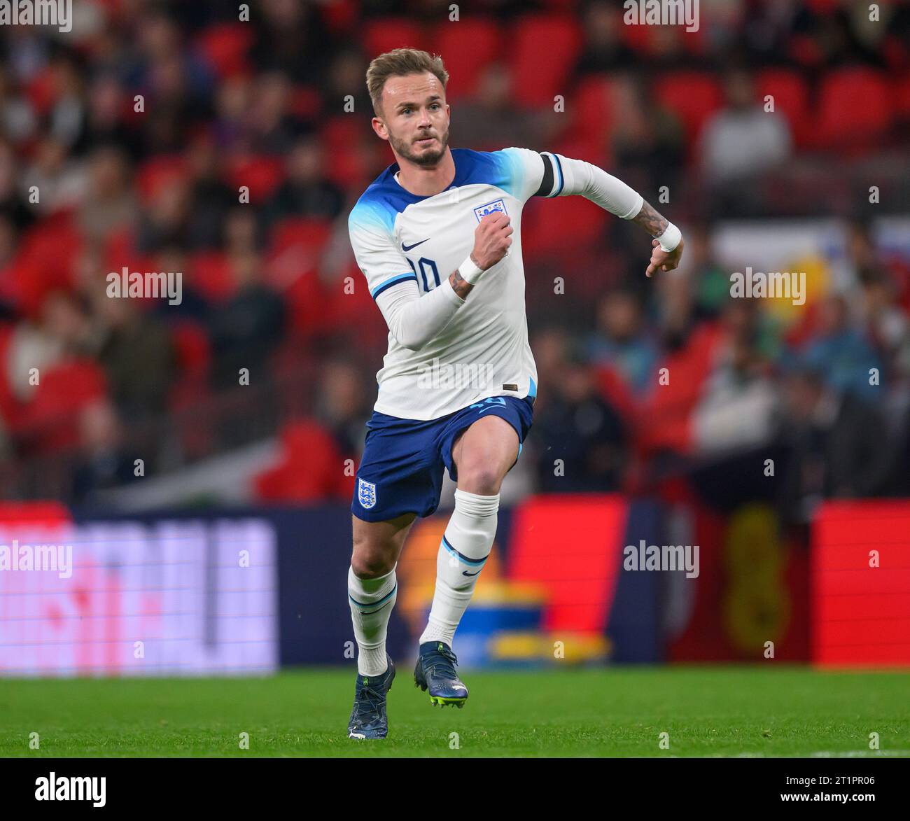James maddison soccer match hi-res stock photography and images - Alamy