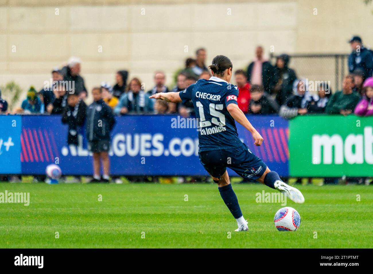 Bundoora, Australia. 15 October, 2023. Melbourne Victory Defender Emma ...