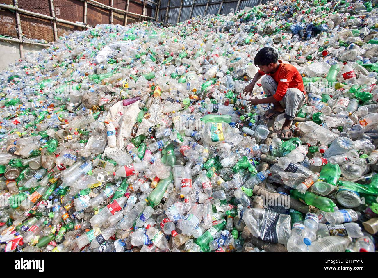 Plastikflaschen recycling hi-res stock photography and images - Alamy