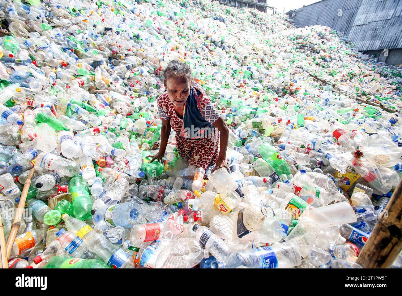 Plastikflaschen recycling hi-res stock photography and images - Alamy