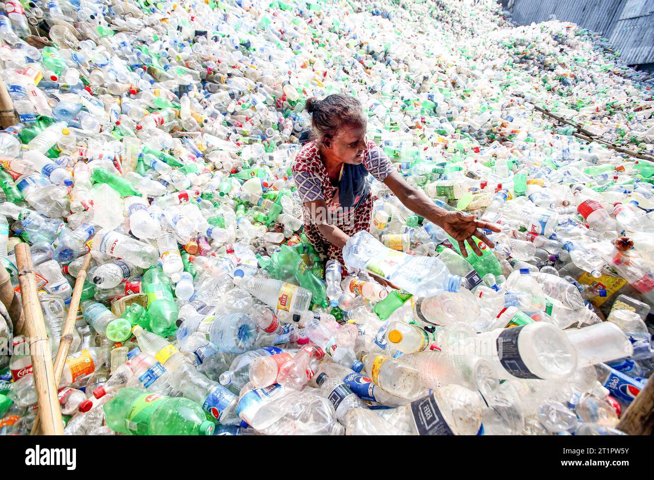Plastikflaschen recycling hi-res stock photography and images - Alamy