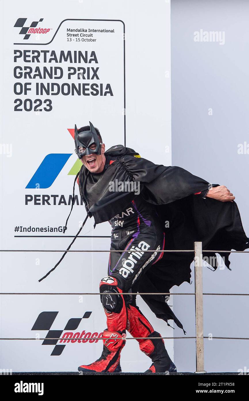 Lombok. 15th Oct, 2023. Second placed Maverick Vinales of Aprilia ...