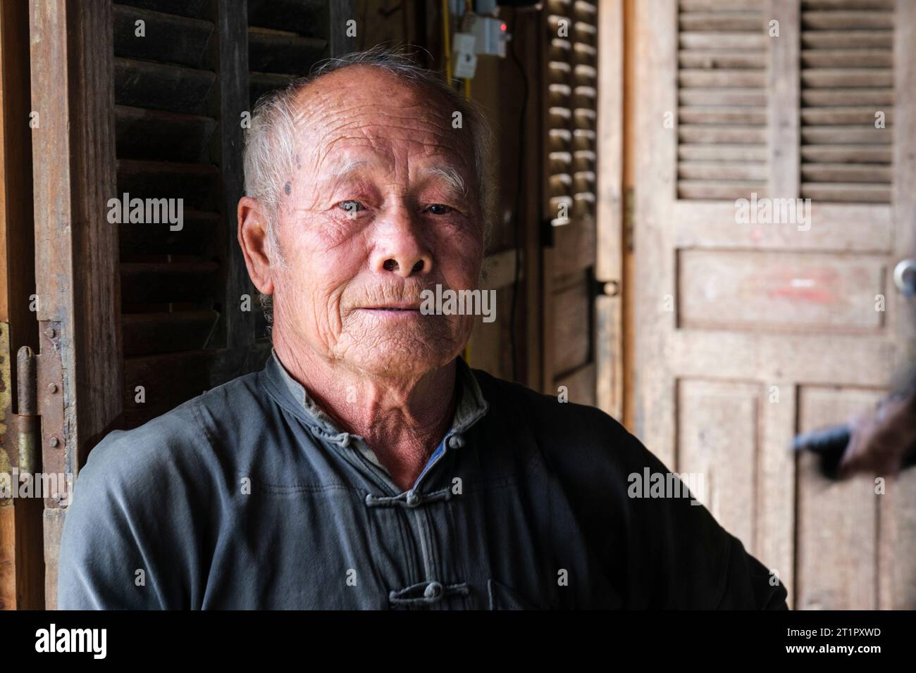 Elderly lao man hi-res stock photography and images - Alamy