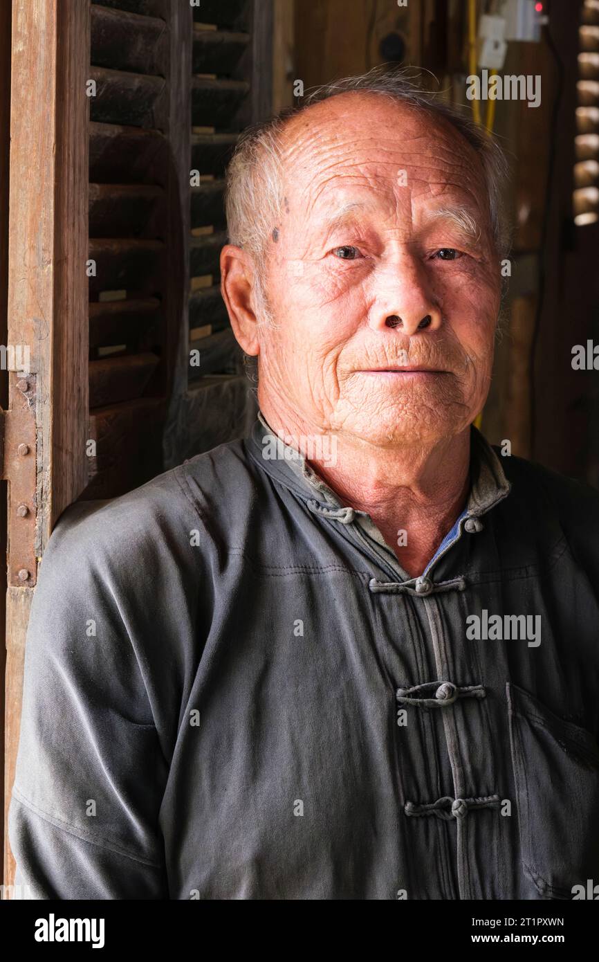 Elderly lao man hi-res stock photography and images - Alamy