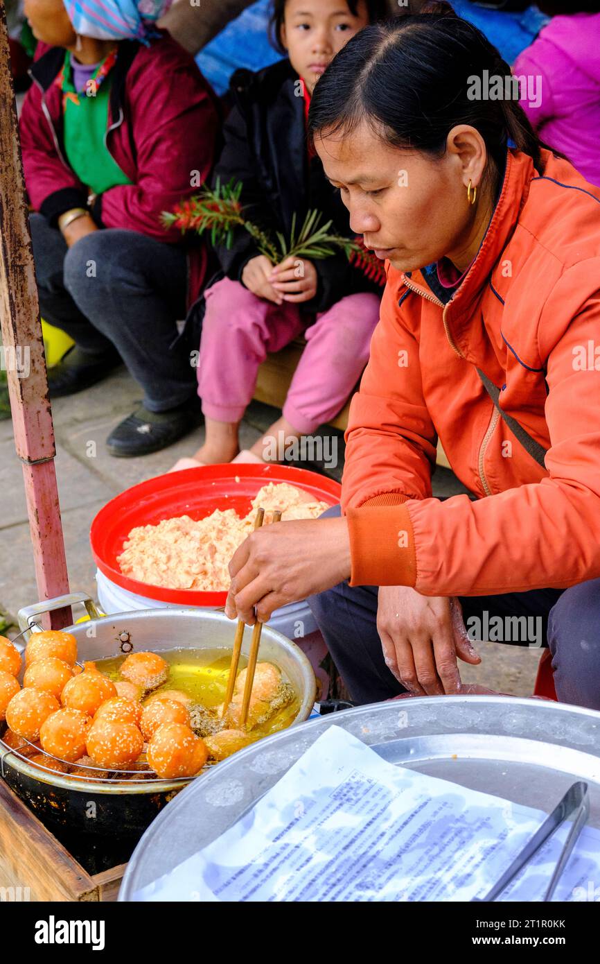 Street scene bac ha lao cai province vietnam hi-res stock photography ...