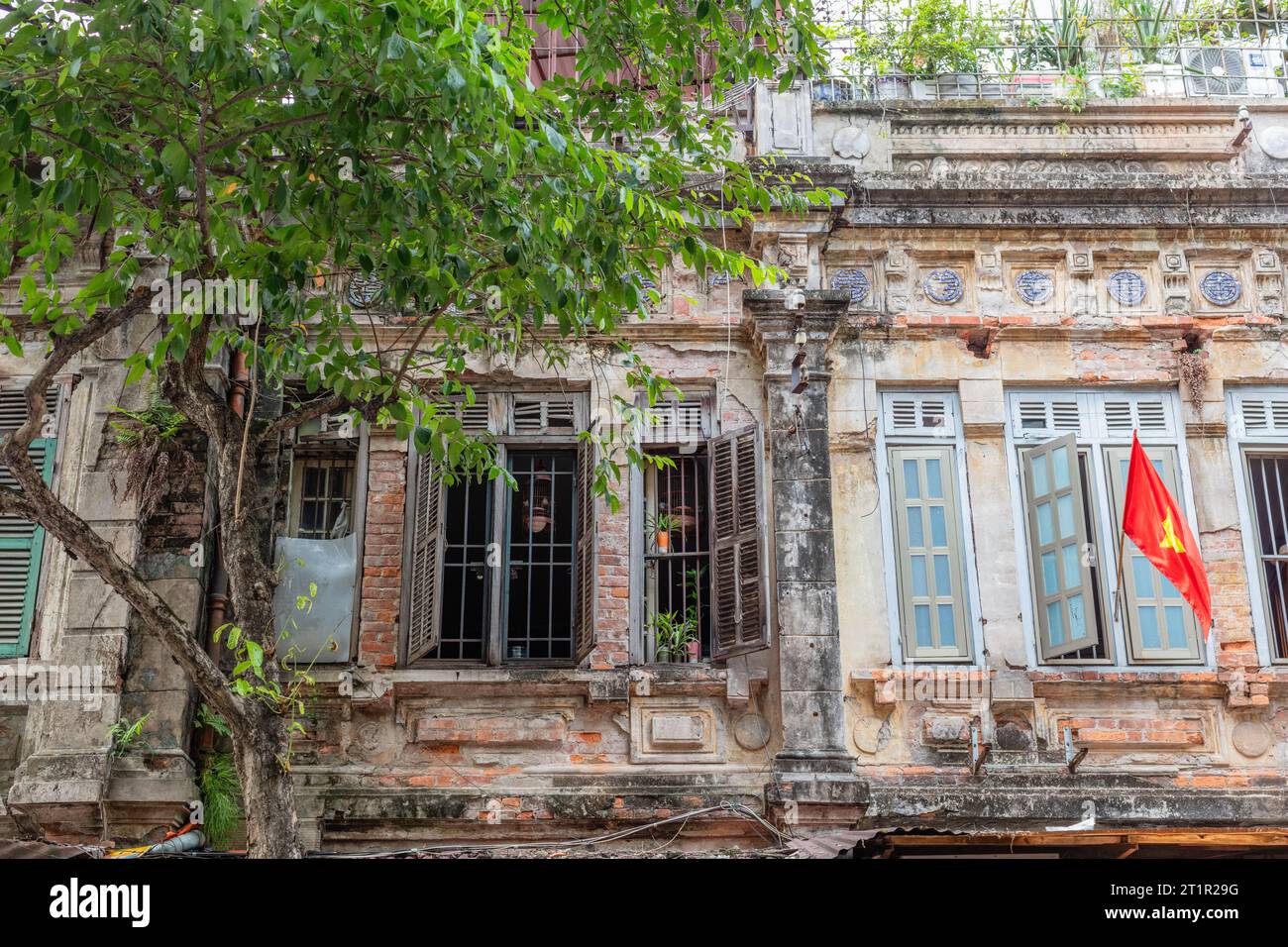 French Indochina architecture of Old Quarter or Phố cổ Hà Nội, Hanoi ...