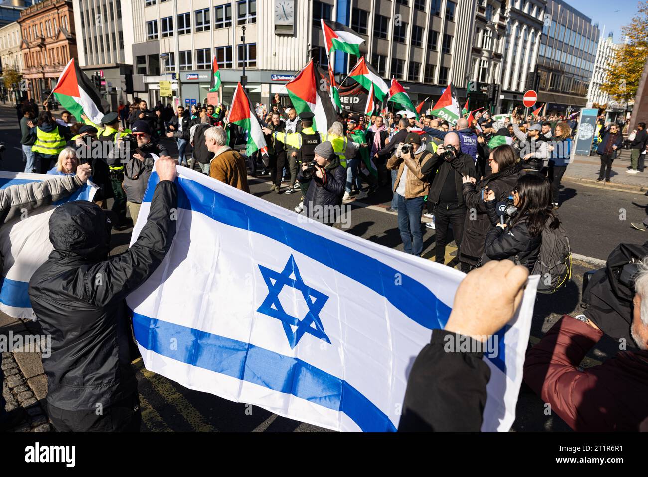 Hammas flag hi-res stock photography and images - Alamy