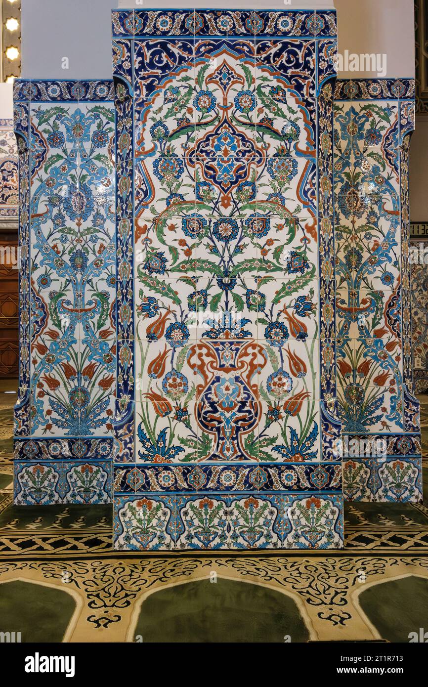 Islamic mosque architecture hi-res stock photography and images - Alamy