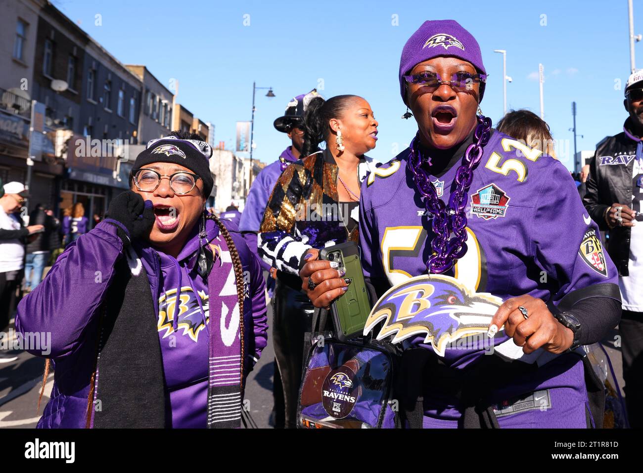 Tottenham Hotspur Stadium, London, UK. 15th Oct, 2023. NFL UK Football ...
