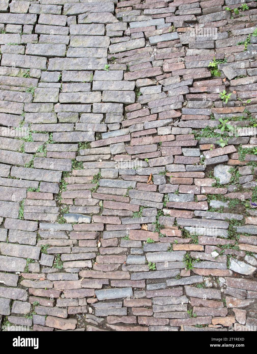 Italian brick road steep hi-res stock photography and images - Alamy