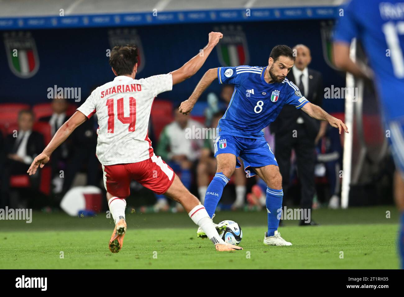 Alexander satariano hi-res stock photography and images - Alamy