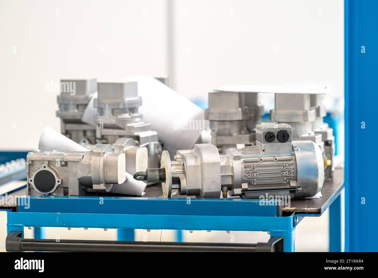 Car electric induction motor hi-res stock photography and images - Alamy