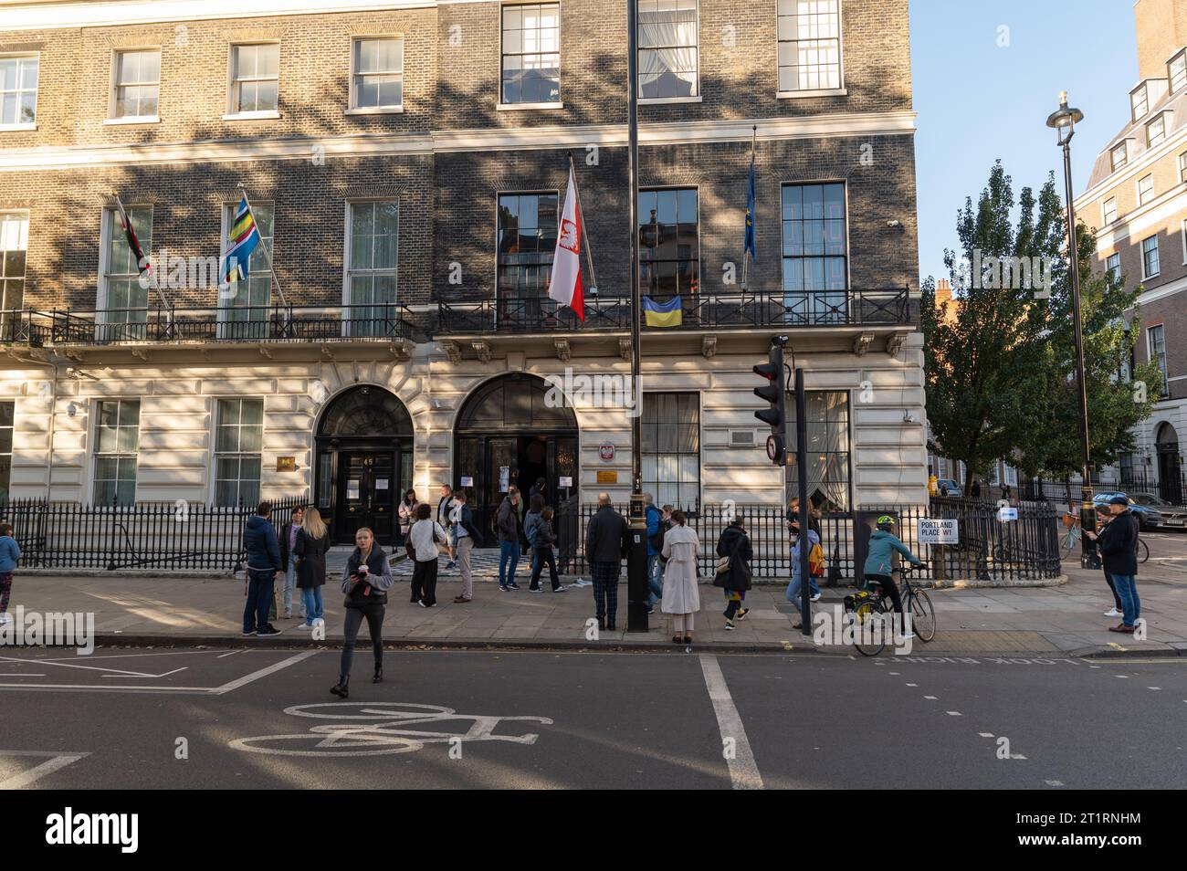 Polish booth hi-res stock photography and images - Alamy