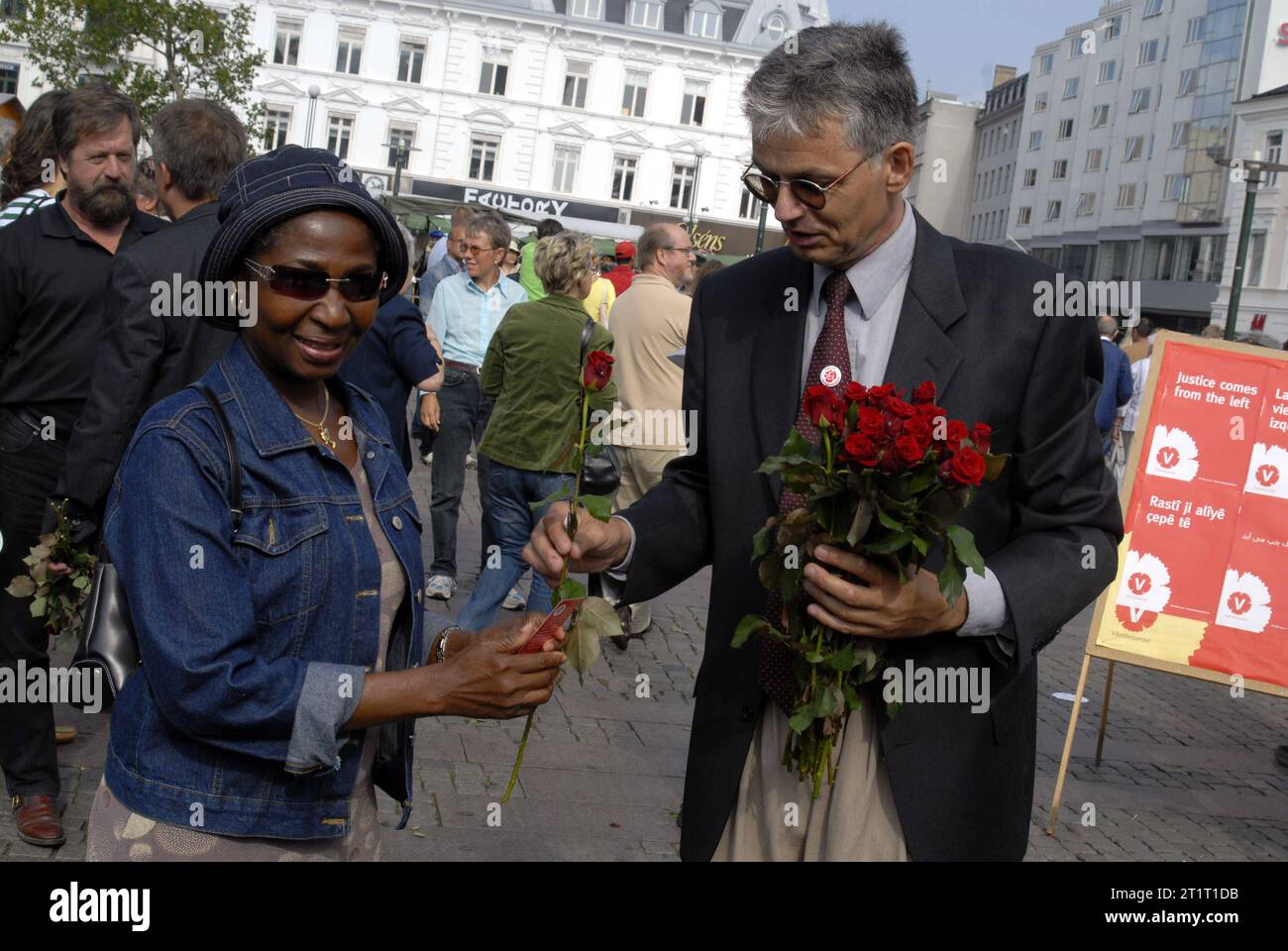Zugewanderten hi-res stock photography and images - Alamy