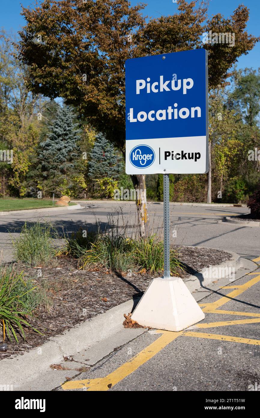Kroger pickup hi-res stock photography and images - Alamy