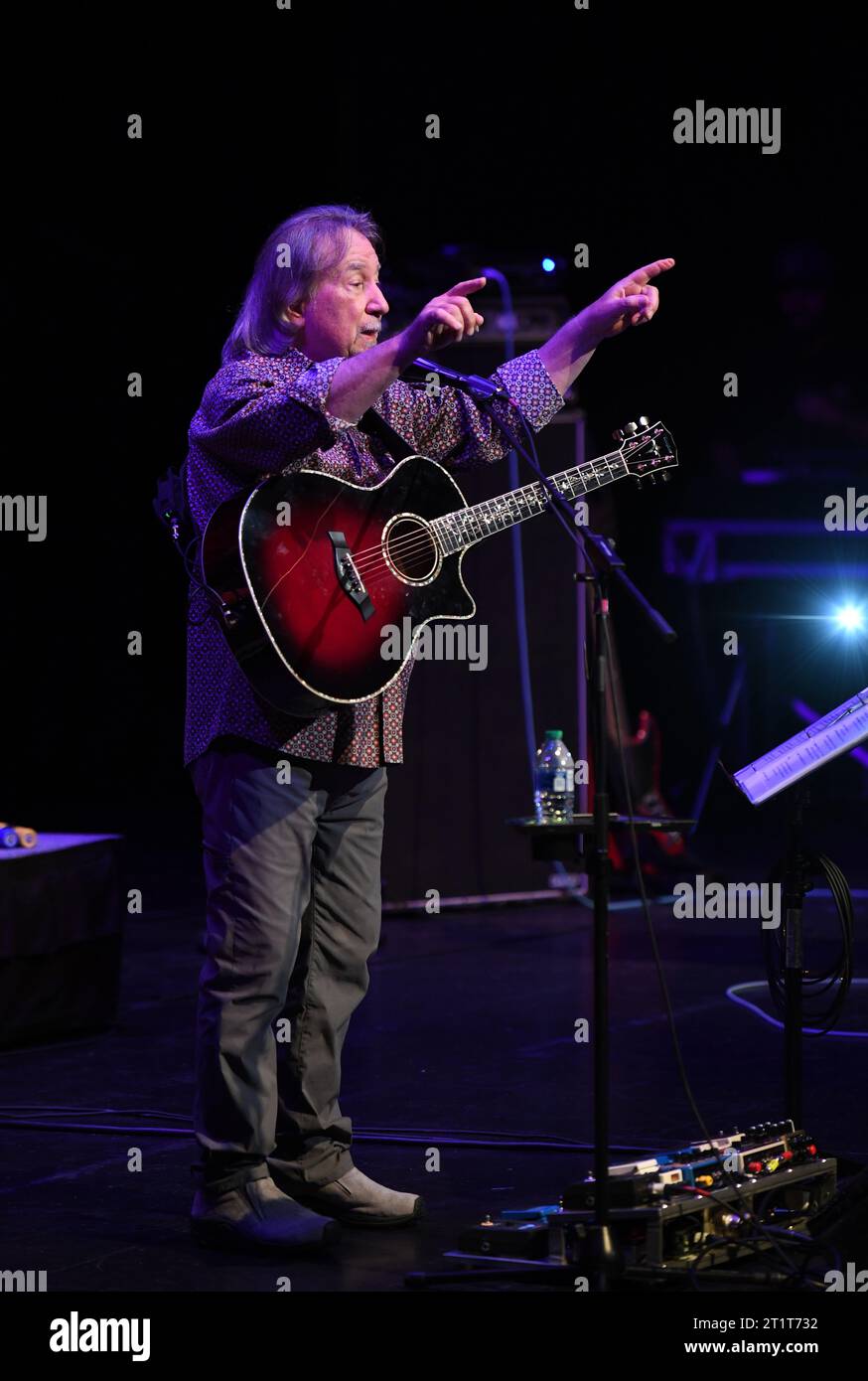 October 14, 2023, Virginia Beach, Virginia, USA: JIM MESSINA takes the ...