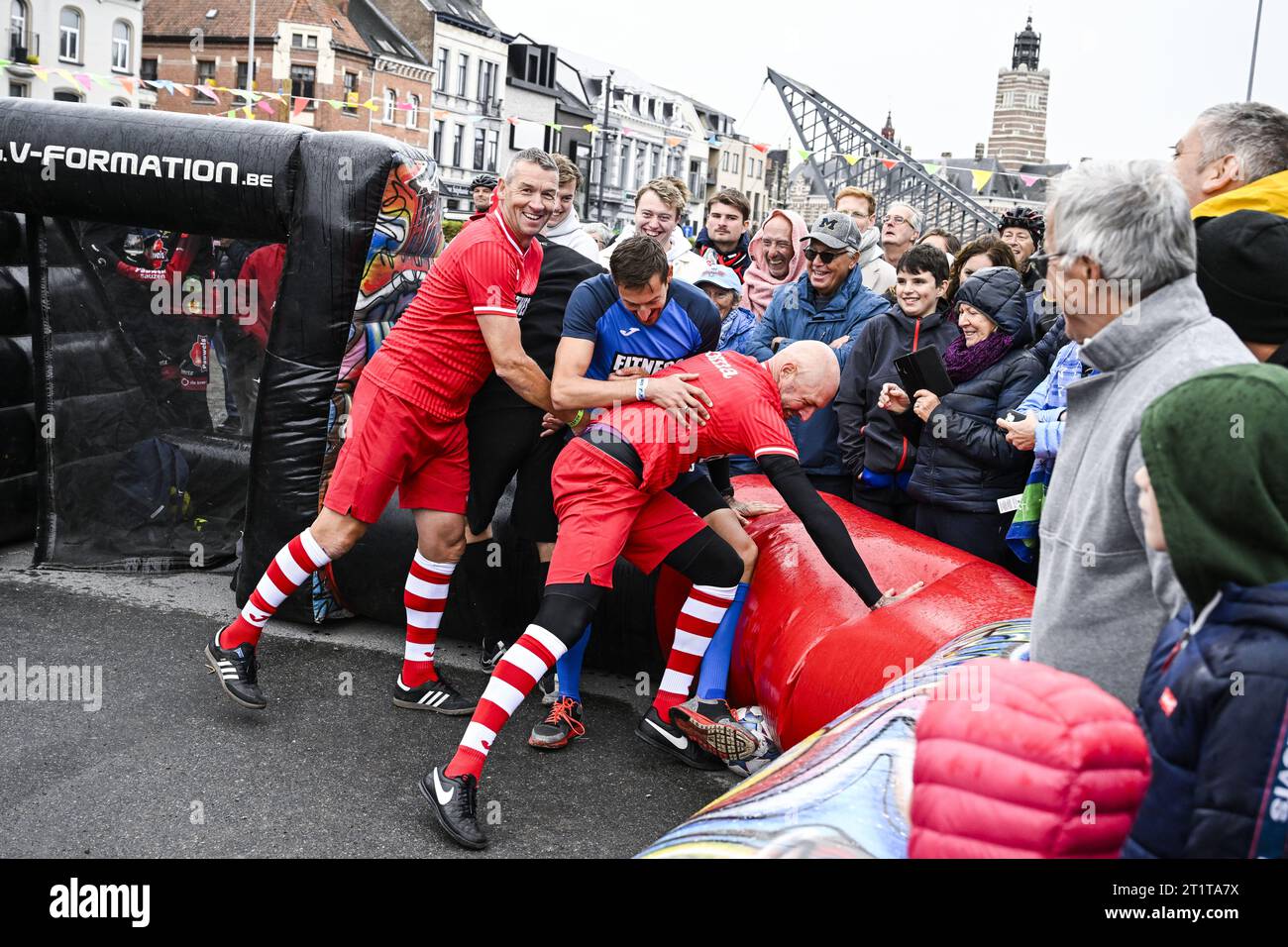 Geert De Vlieger and Jelle Van Damme pictured at a game of football ...
