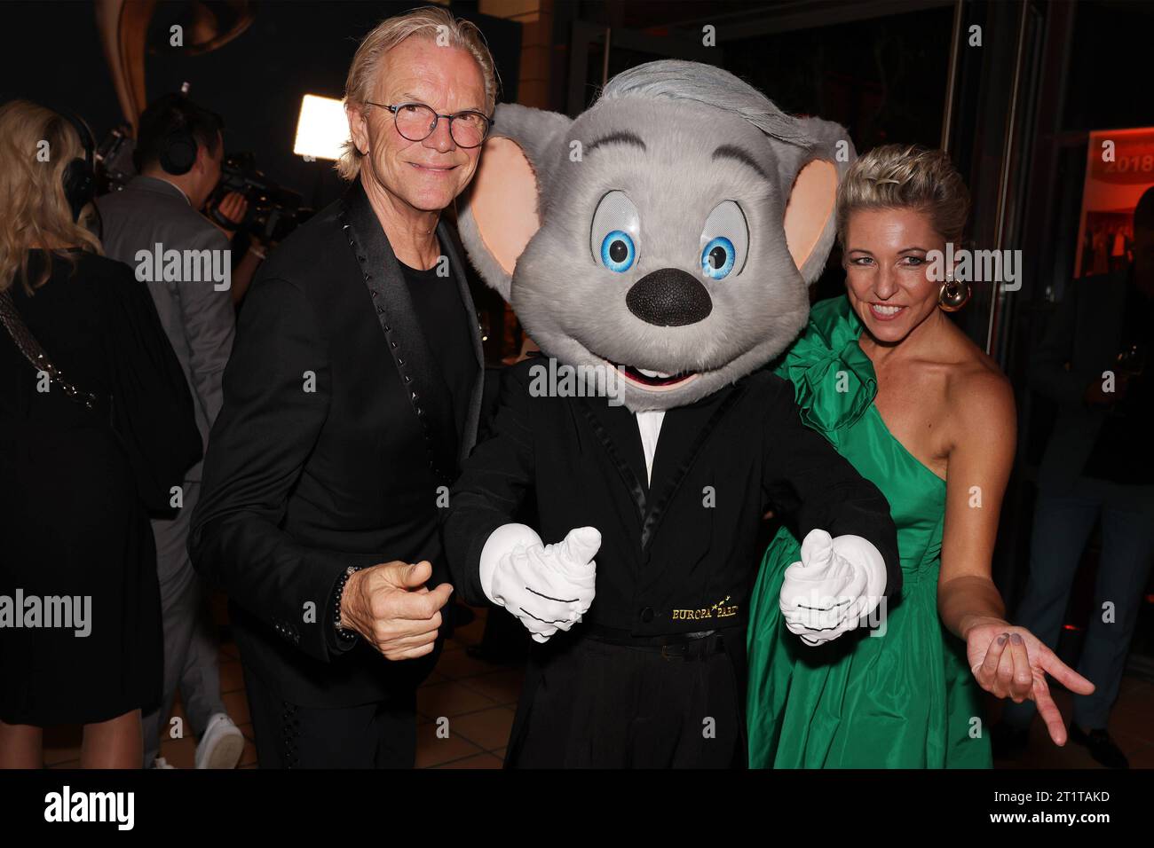Wolfgang Lippert und Alexandra Hofmann Verleihung Goldene Henne 2023 ...