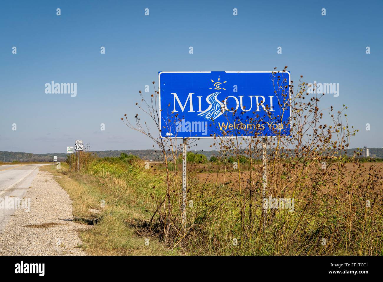 Missouri Welcomes You - a roadside sign at a state border with Nebraska ...
