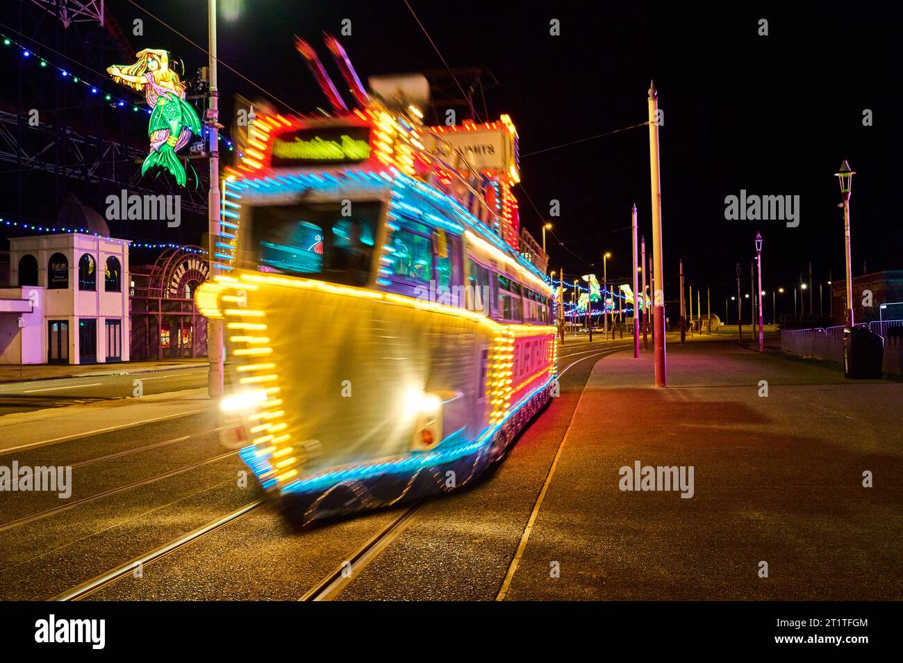 The illuminated boat tram travelling through Blackpool illumination ...