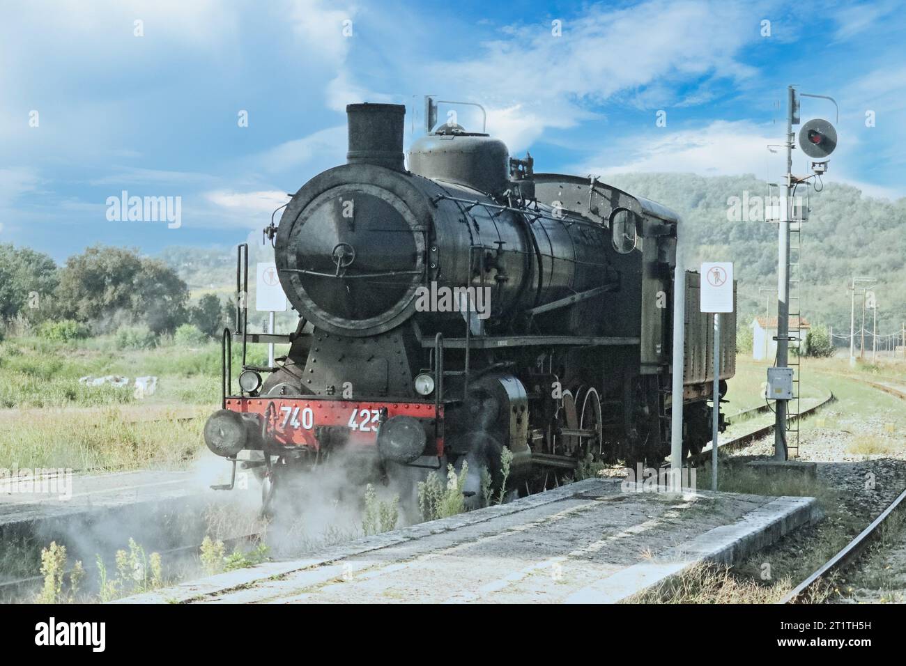 The historic train of the Val d'Orcia in Tuscany, Italy Stock Photo - Alamy