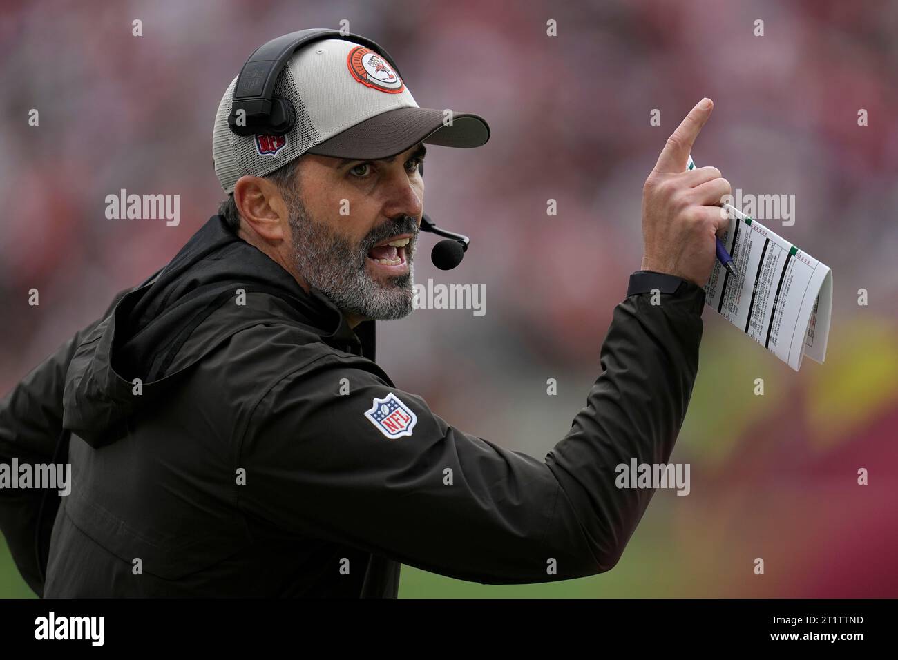Cleveland Browns head coach Kevin Stefanski gestures during the first ...