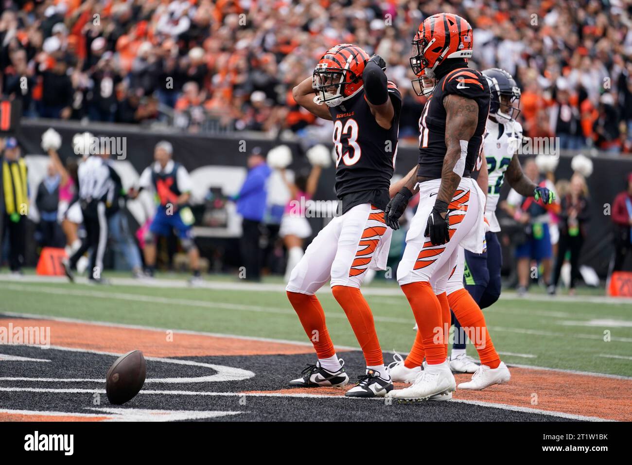 Cincinnati Bengals' Tyler Boyd (83) celebrates a touchdown during the ...