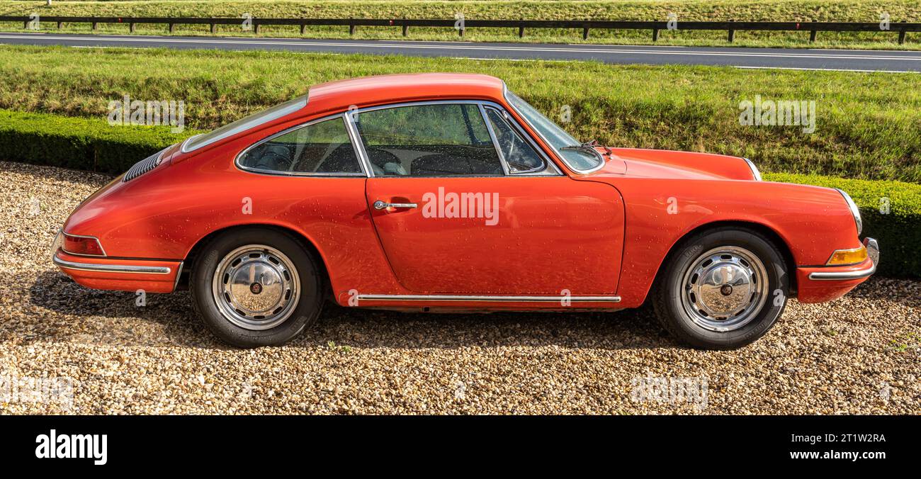 Brummen, The Netherlands, 14.10.2023, Classic sports car Porsche 912 ...