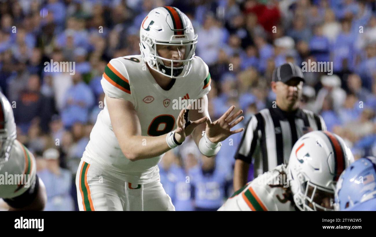 Miami quarterback Tyler Van Dyke (9) gets ready to take the snap during ...