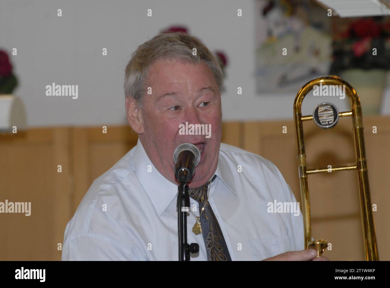 DENMARK COPENHAGEN. danish senior citizen enjoying Jazz music to dance ...