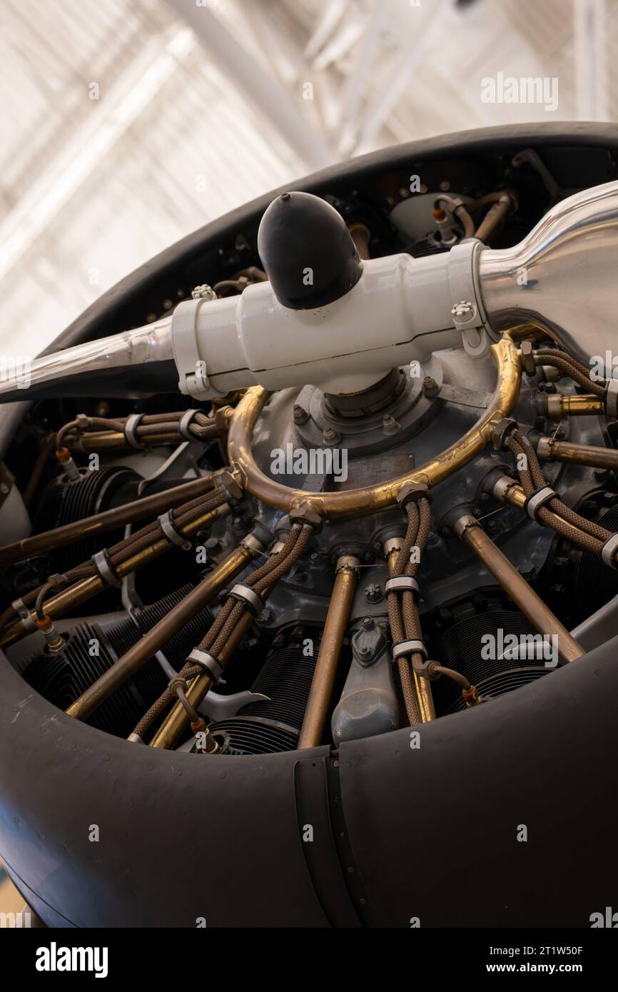 Turbo jet engine front view hi-res stock photography and images - Alamy