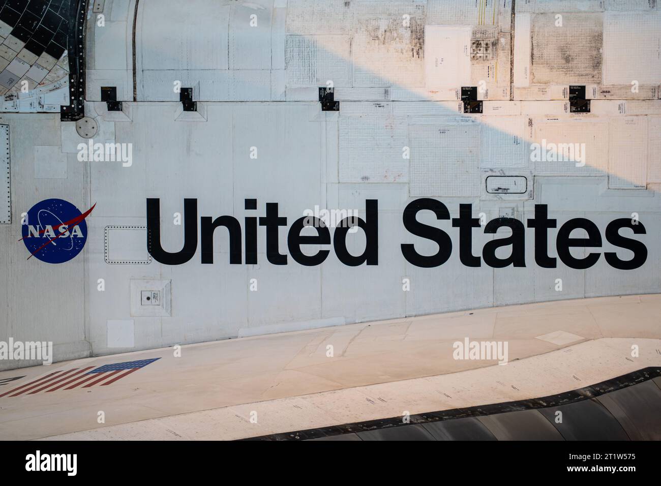 Chantilly, VA - 10-14-2023: Body of the Discovery Space Shuttle Stock ...