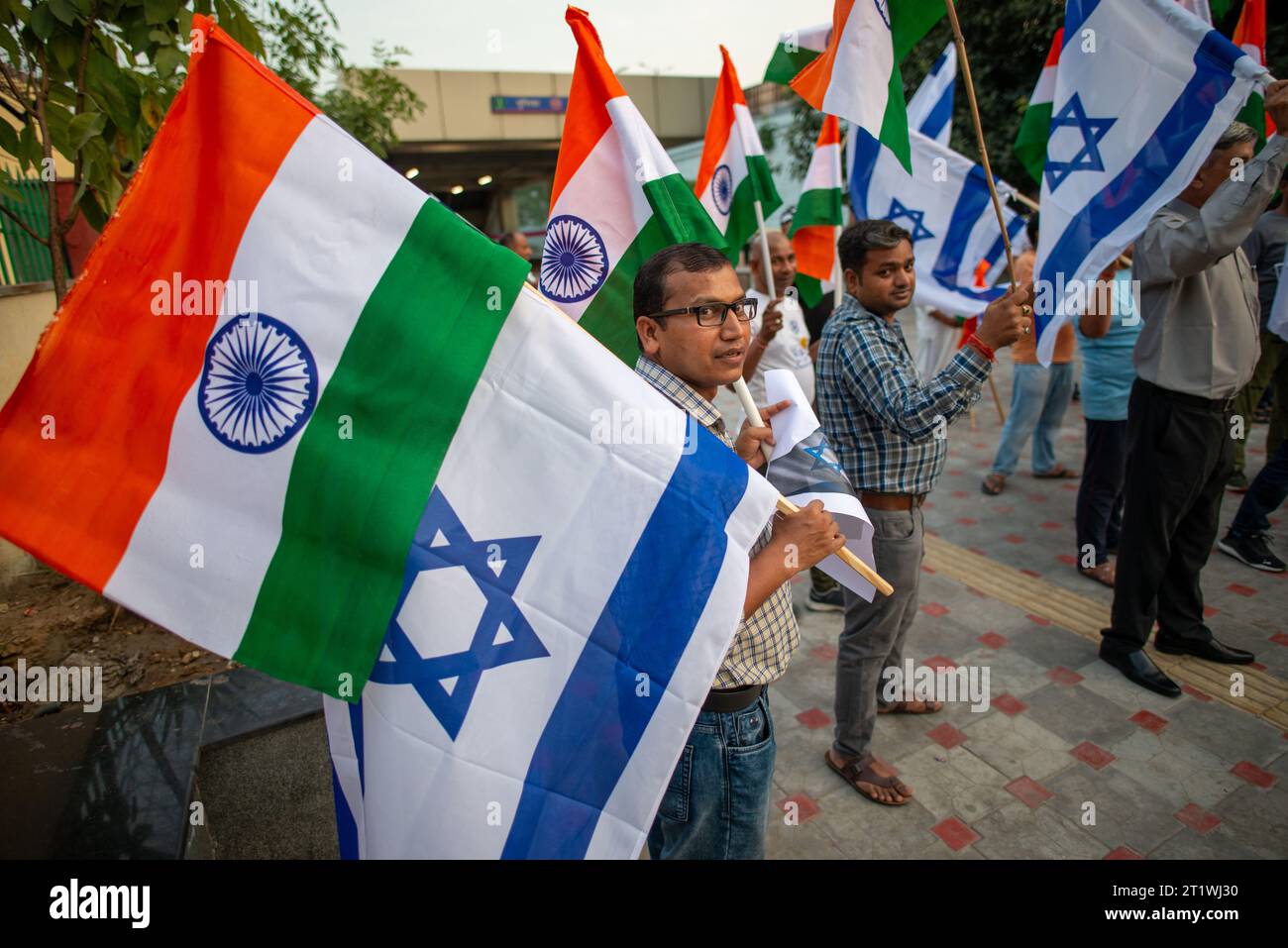 New Delhi, India. 15th Oct, 2023. Supporter of the BJP (Bharatiya ...